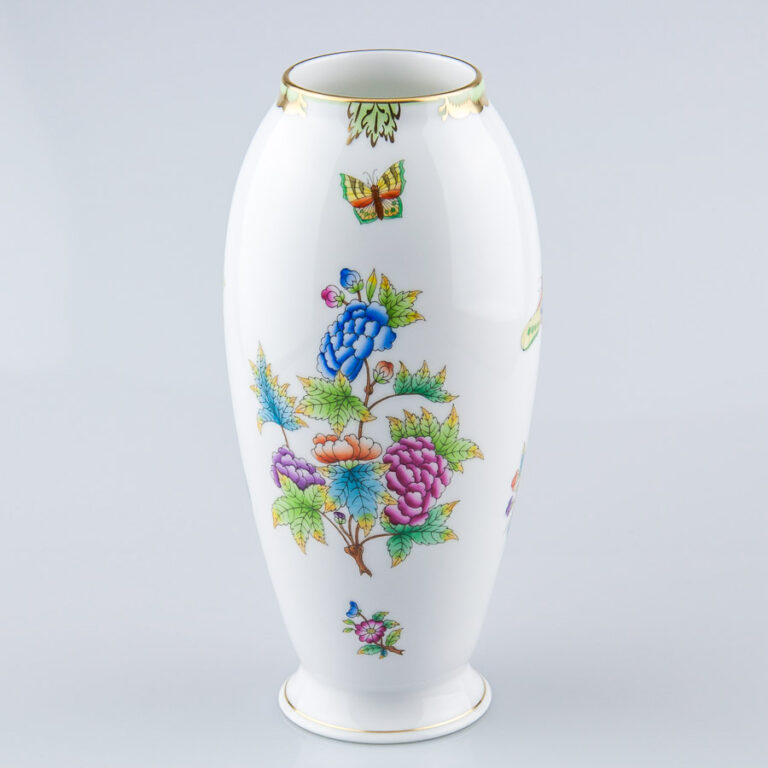 Vase - Queen Victoria - Herend Experts