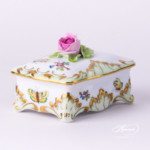 Fancy Box with Lid - Queen Victoria VBA - Herend Experts
