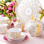 Cake Plate w. Handles - Sevres Roses - Herend Experts