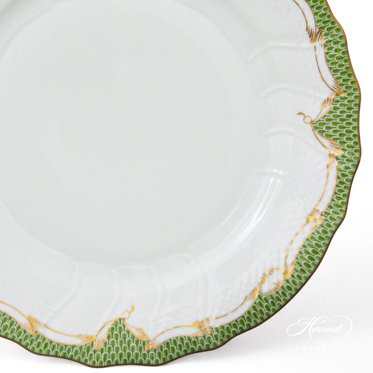 Dinner Plate - Shell Shaped - Green Fish Scale Edge - Herend Experts